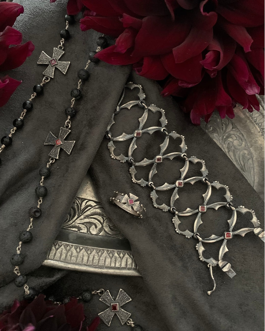 How the Gothic Aesthetic Is Redefining Feminine Jewelry Trends ...